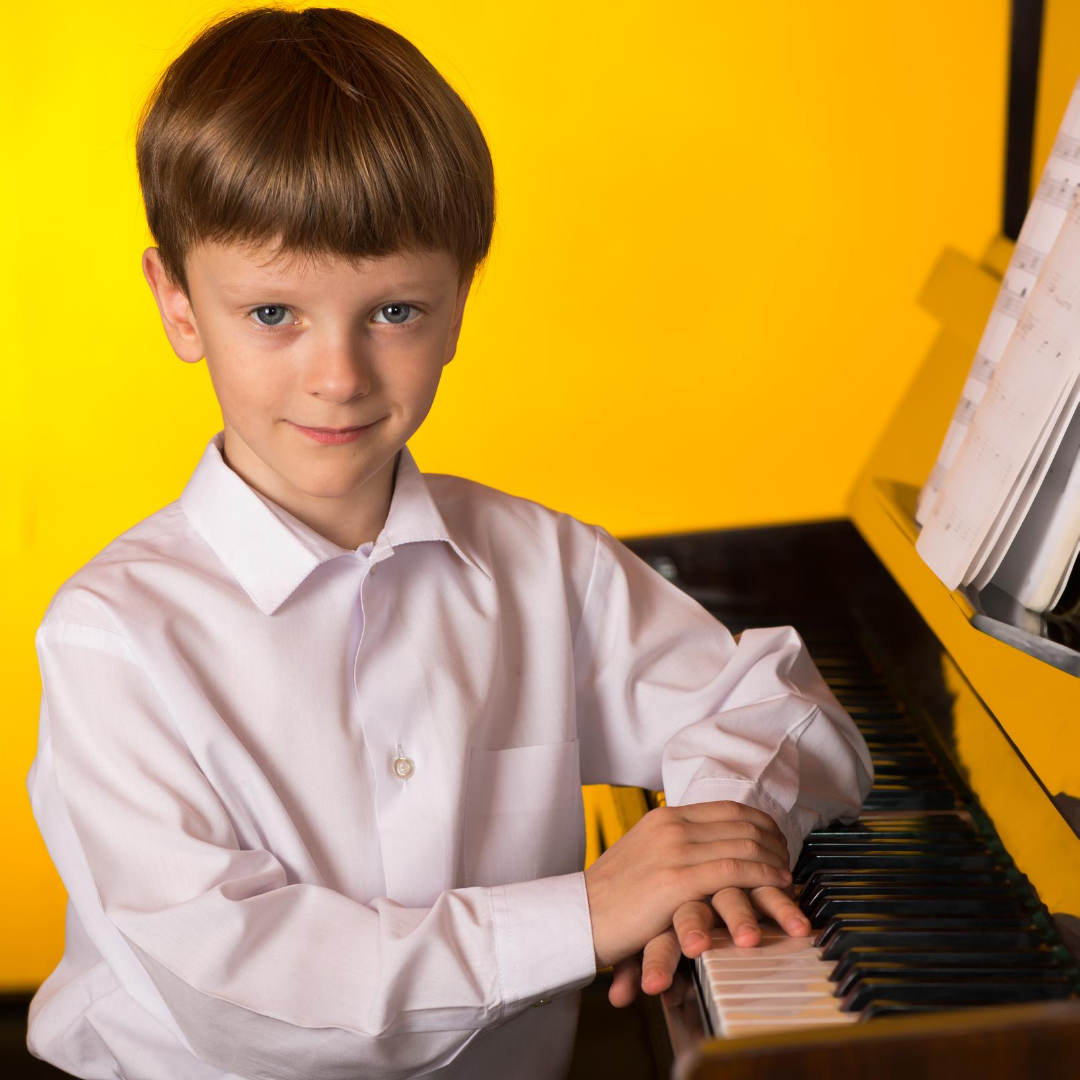 Book Piano Classes For Advanced Level Online On PiggyRide book-piano-classes-for-advanced-level-online-on-piggyride